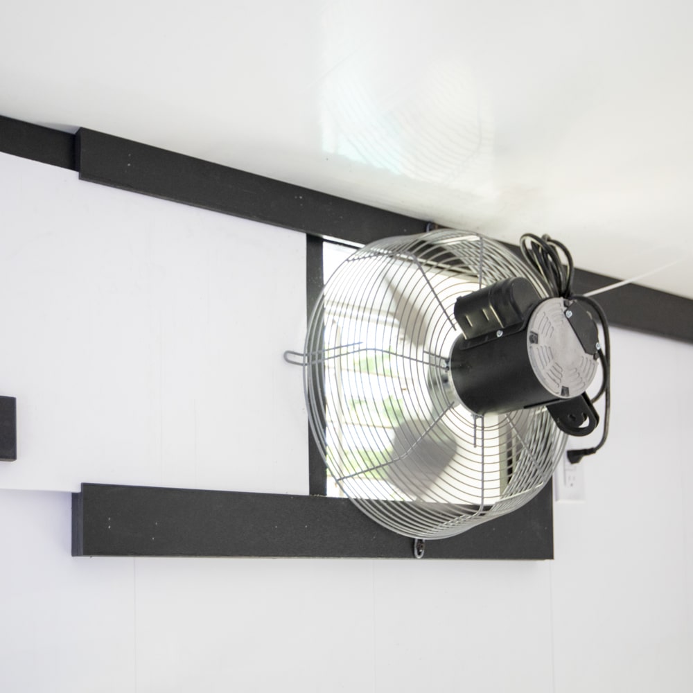 Electric Exhaust Fan With Shutters | Backyard Pet Supplies