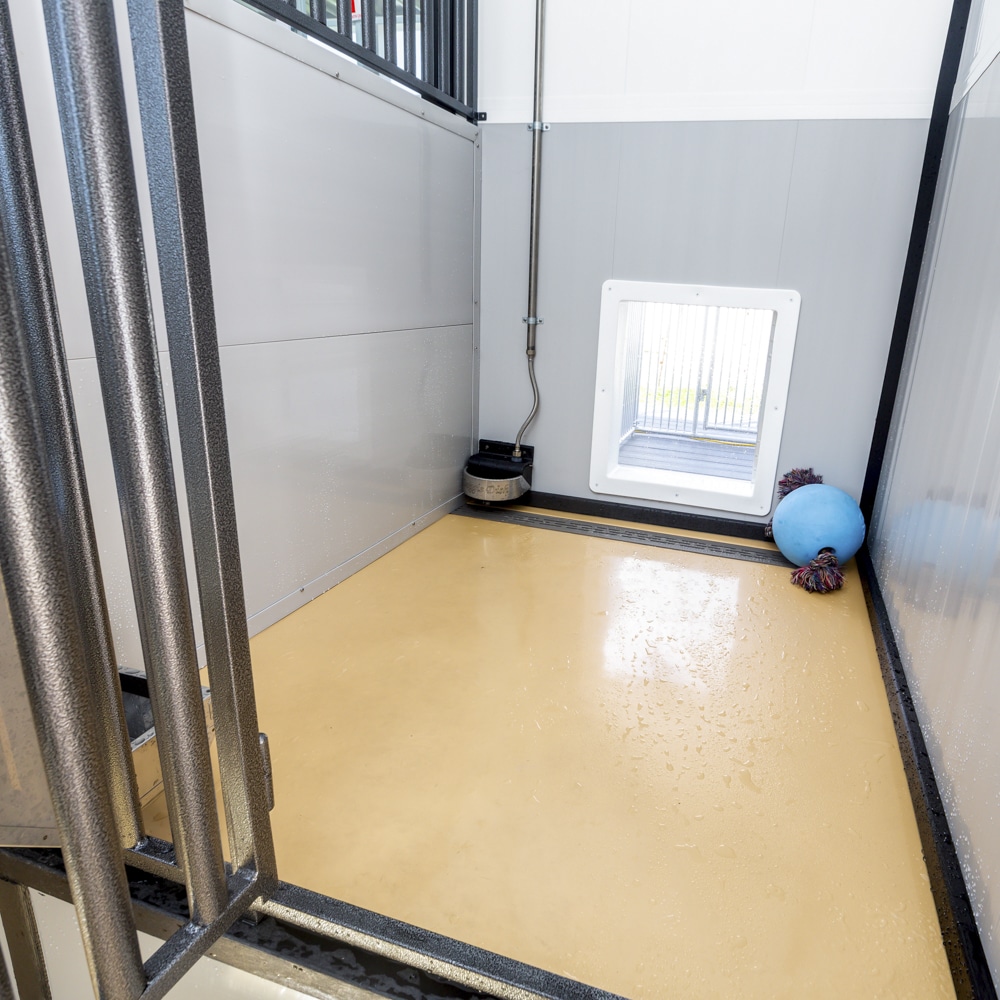 Plastic Kennel Divider Panels | Backyard Kennel Supplies